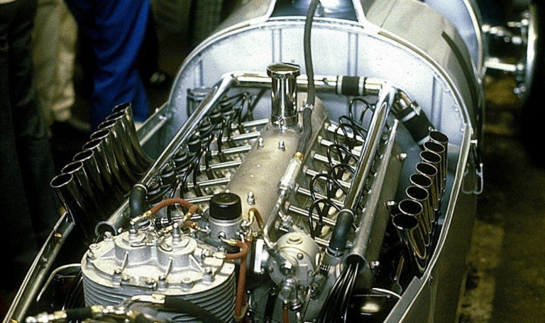 The American Automobile Story Of Duesenberg Motors Company