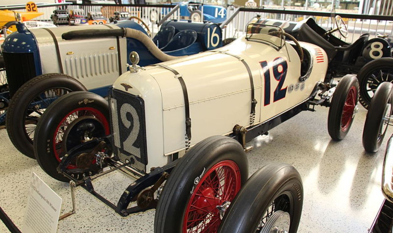 The American Automobile Story Of Duesenberg Motors Company