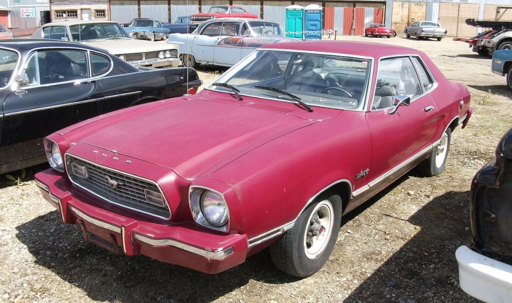 How The Ford Mustang II Ghia Became The Reluctant Hero Of 70’s Motor ...