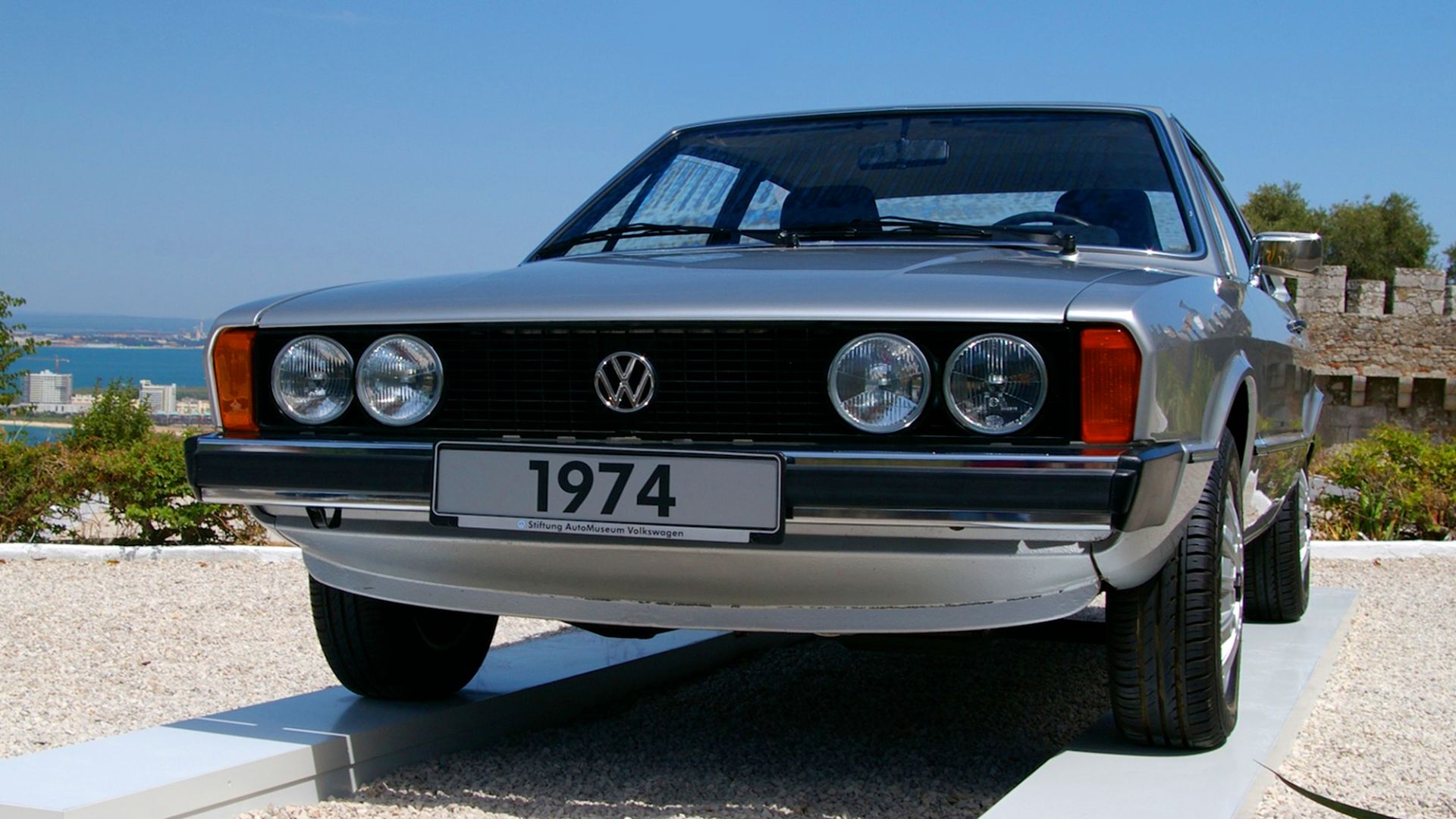 22 Classic Cars From The 1970s Automotive Culture