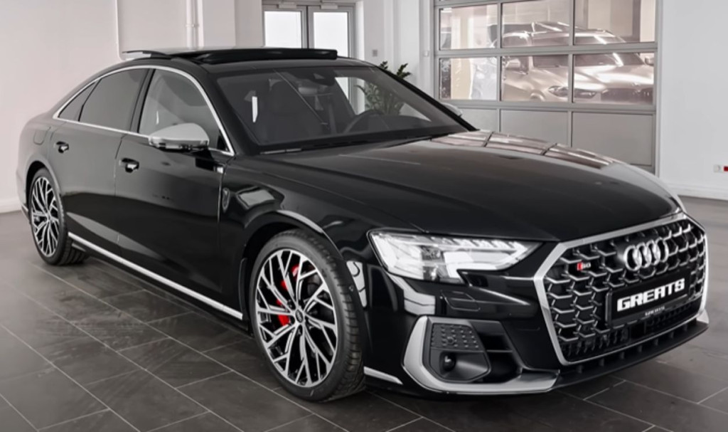 2025’s Ultimate Luxury Cars