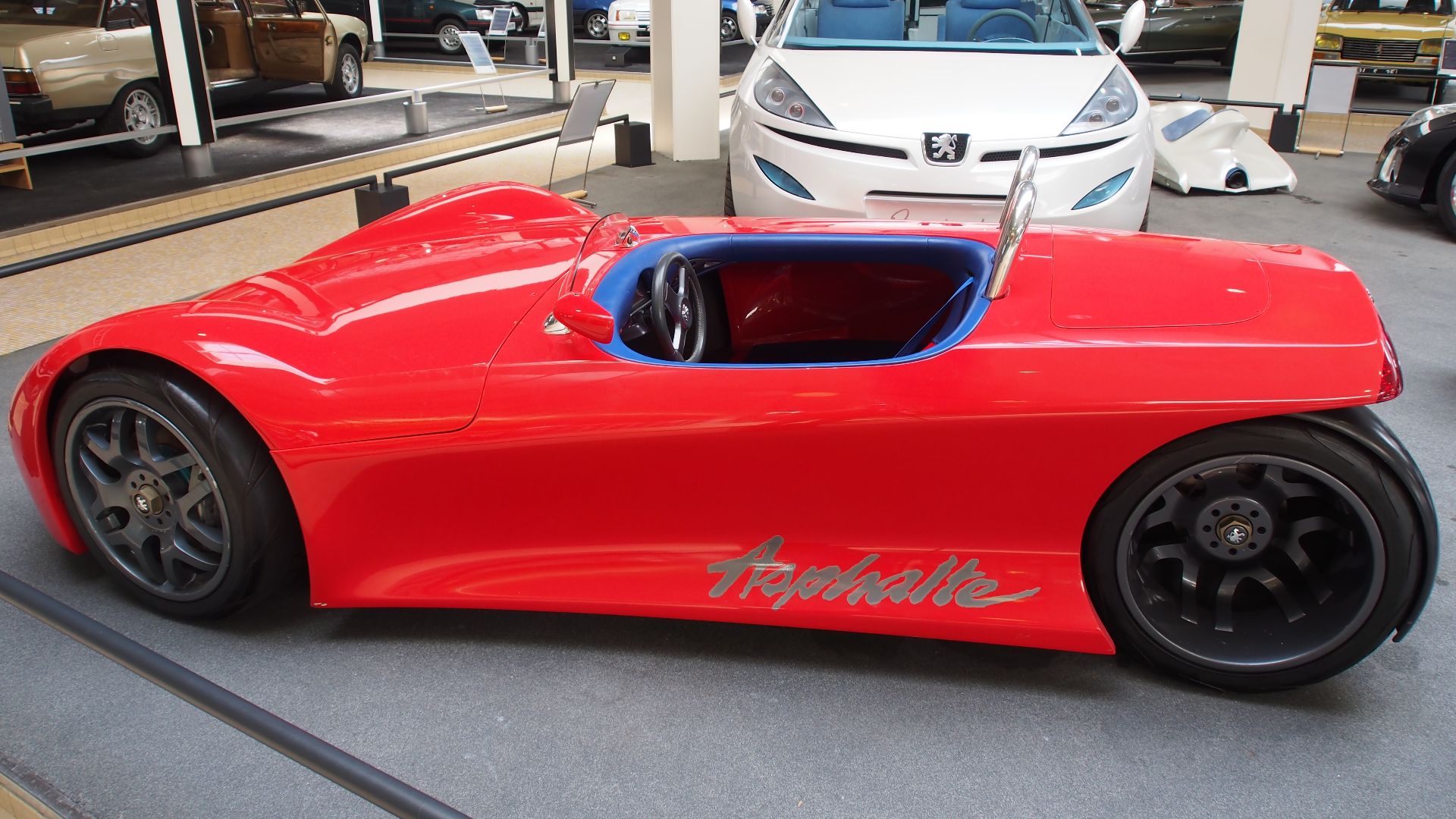 The Craziest Concept Cars Of The 90s