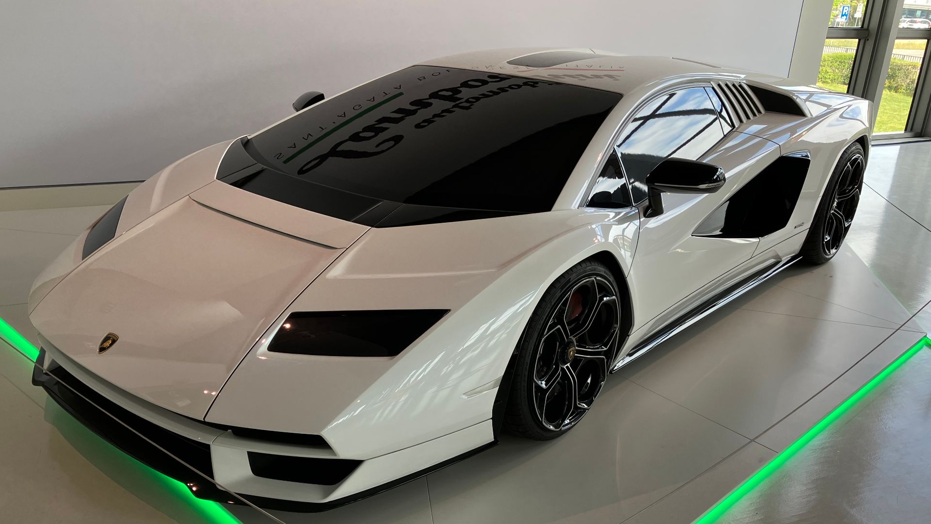 Every Lamborghini Model Ranked By Speed
