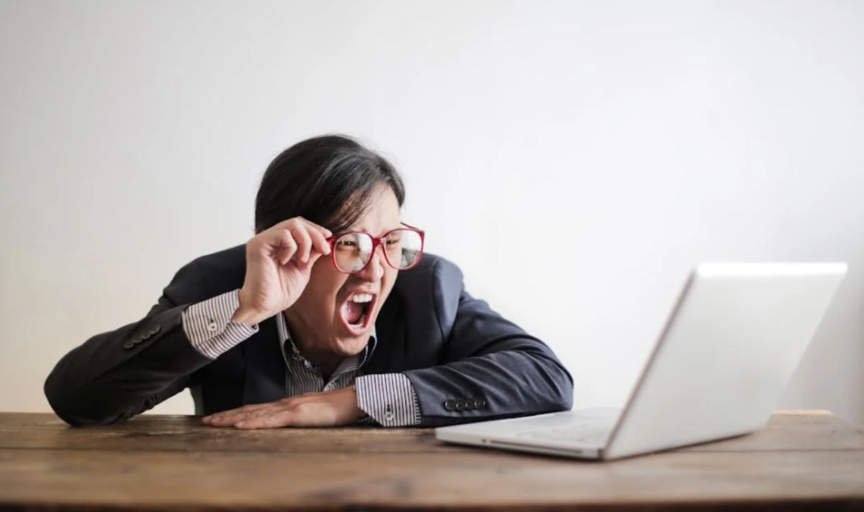 When John Lennon Turned A Rolls-Royce Into A Psychedelic Revolution