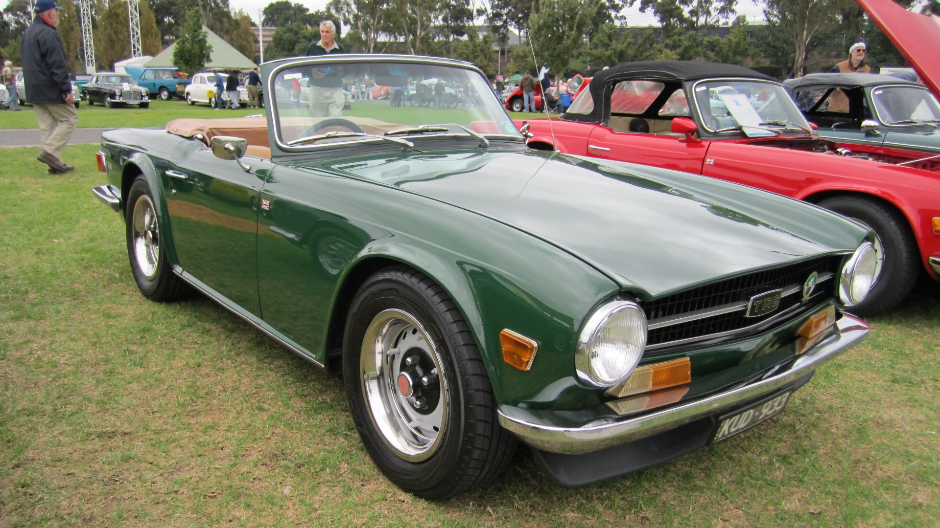 The Best Classic Cars For First-Time Collectors