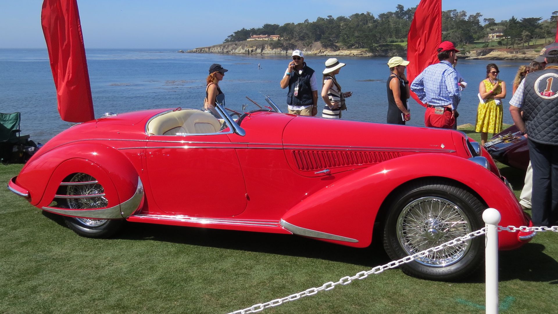 The Most Beautiful Classic Cars Ever Built