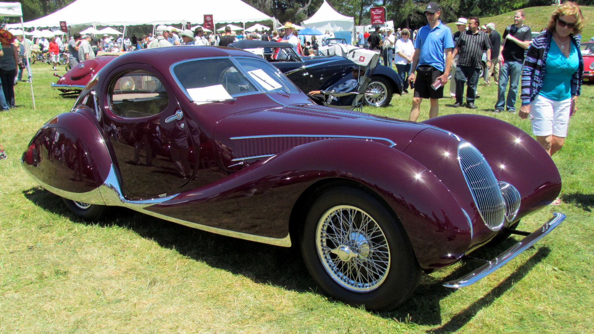 The Most Beautiful Classic Cars Ever Built