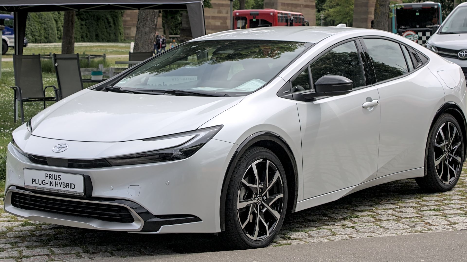 Cars That You Can Almost Guarantee Will Go For Over 300,000 Miles
