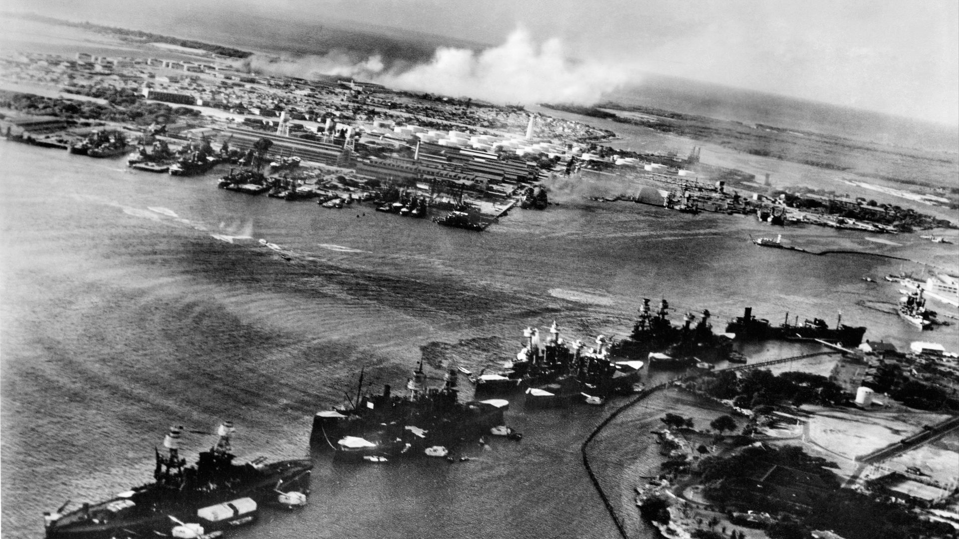 Photographs Of The Only American Battleship To Survive Pearl Harbor ...