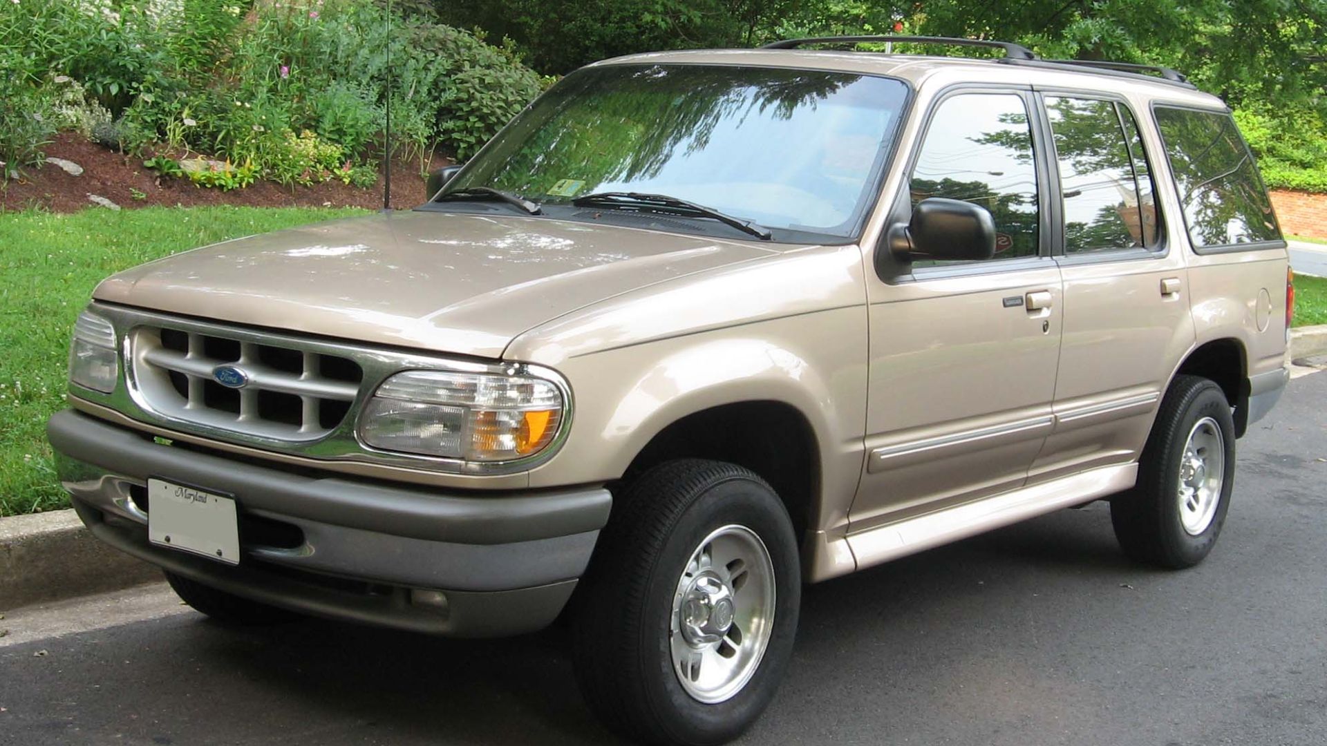 The Worst Cars Ever Made, According To Mechanics