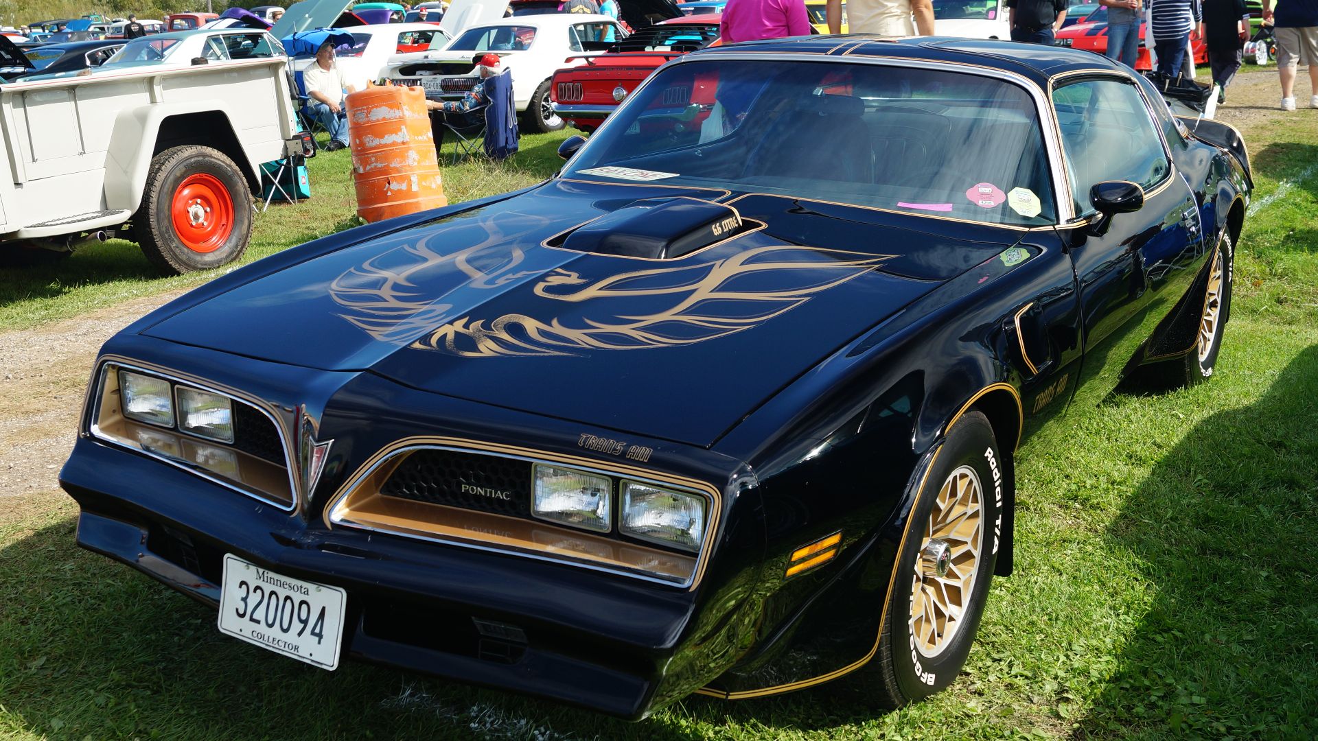 The Pontiac Trans Am: The “Screaming Chicken” That Ruled America’s Streets