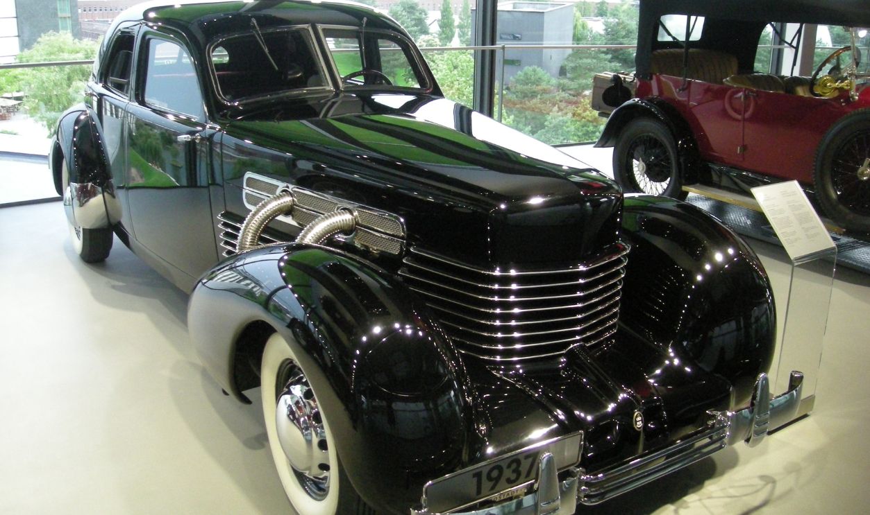 Iconic Cars Of The Art Deco Era That Inspire Today